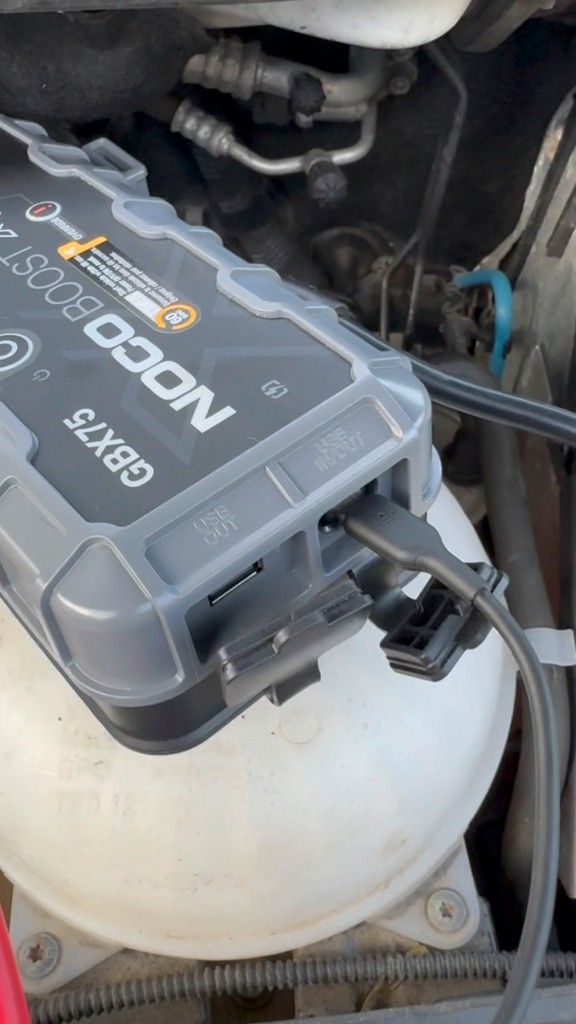 NOCO GBX75 portable jump starter review and how to use | Chris & Suze ...